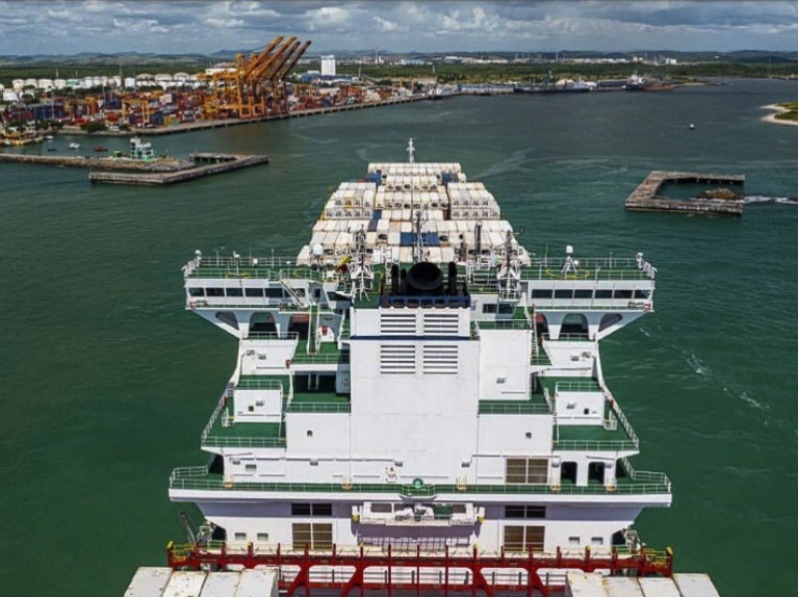 Tecon Suape registra recalada récord tras recibir nave de 10.798 TEUs ...